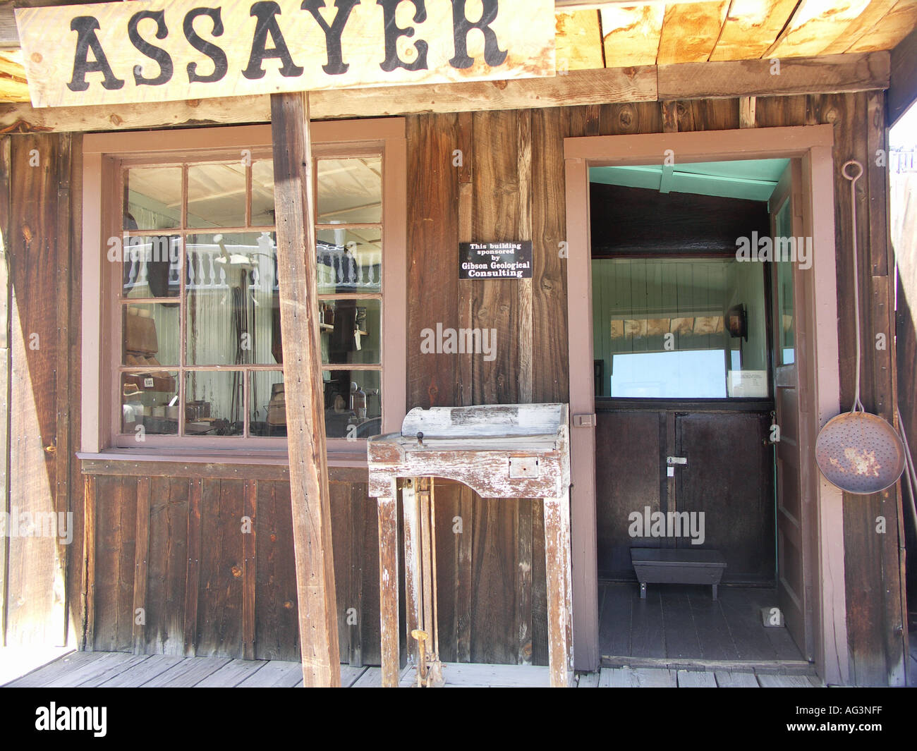 Test value wealth hi-res stock photography and images - Alamy