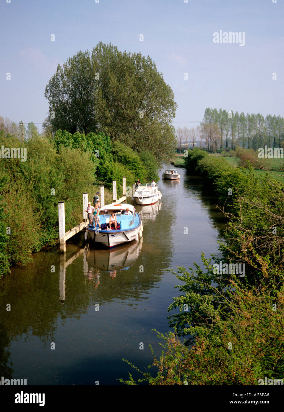 Lechlade Centre High Resolution Stock Photography and Images - Alamy