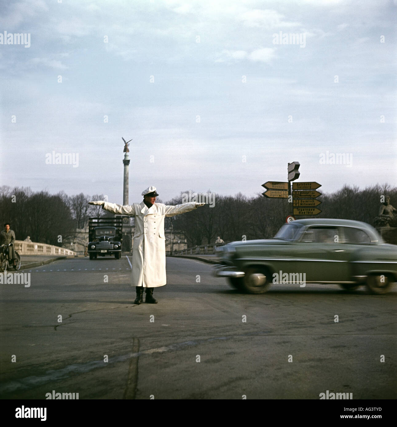police, Germany, traffic police, policeman regulating traffic, Munich ...
