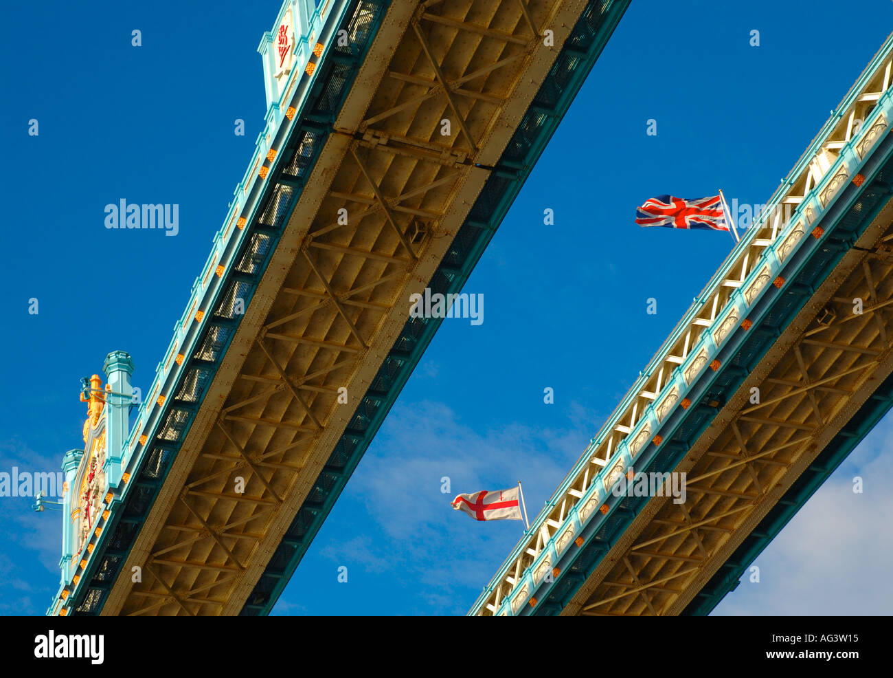Walkway, Tower Bridge, London, England, UK, GB Stock Photo - Alamy
