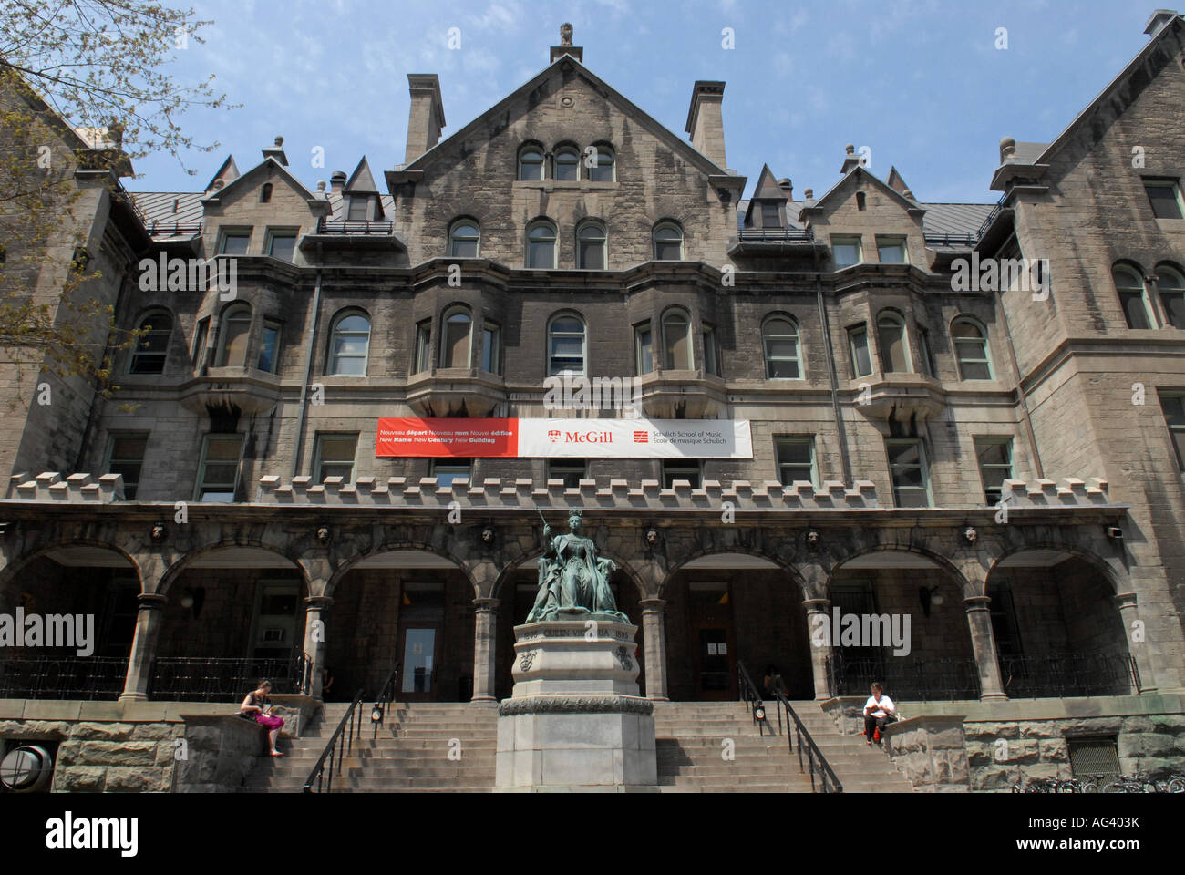 Mcgill university campus montreal province hi-res stock photography and ...
