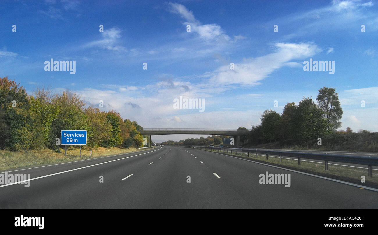 Empty motorway sign uk hi-res stock photography and images - Alamy