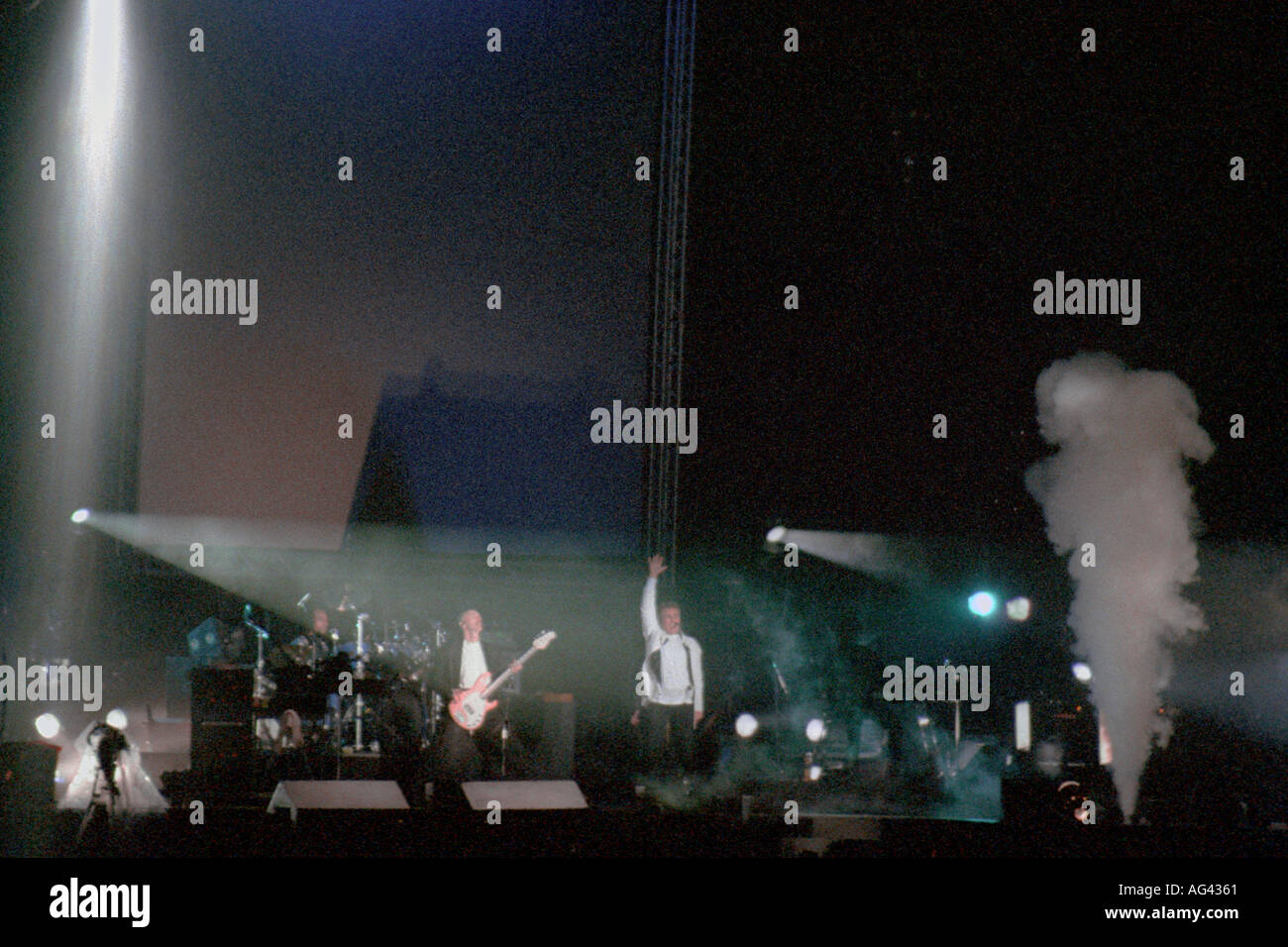 Peter gabriel rock musician hi-res stock photography and images - Alamy