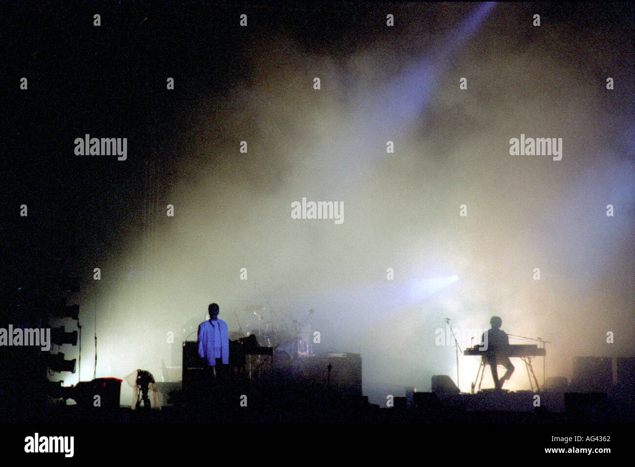 Peter gabriel rock musician hi-res stock photography and images - Alamy