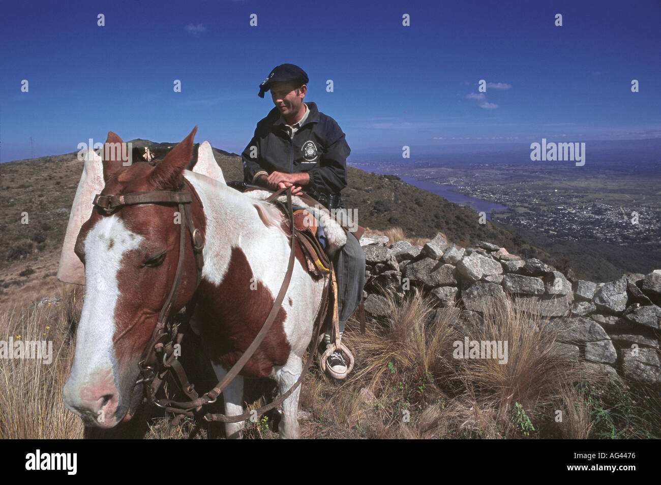 Argentine gaucho saddle hi-res stock photography and images - Alamy