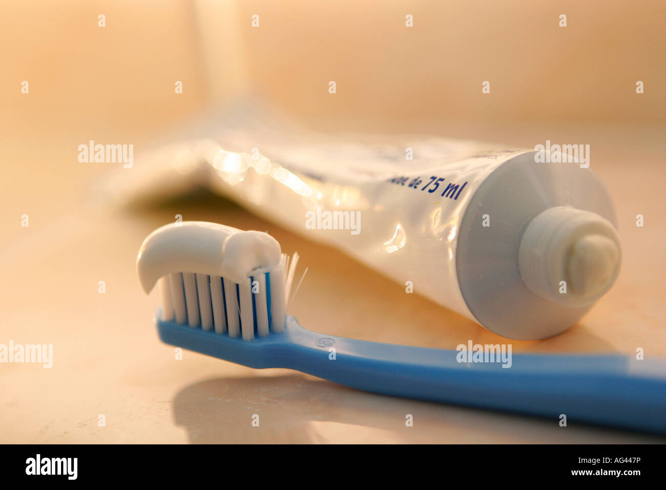 Toothbrush and toothpaste Stock Photo - Alamy