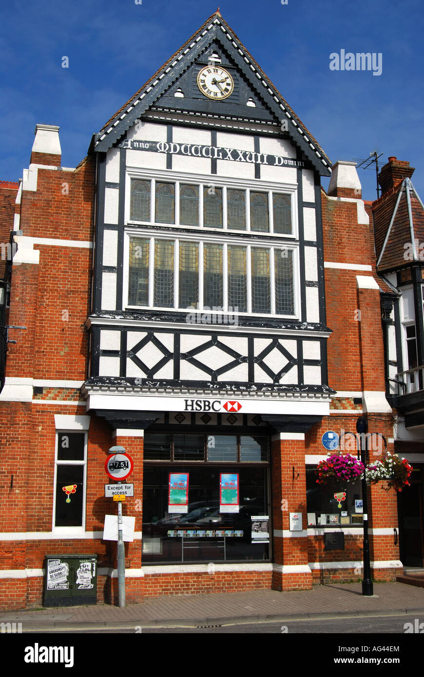 Wantage Market Place High Resolution Stock Photography and Images - Alamy