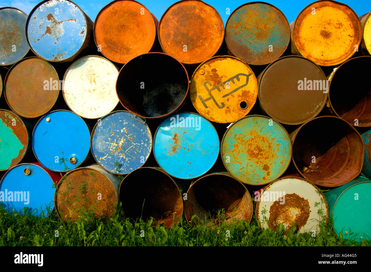 Empty oil drum hi-res stock photography and images - Alamy