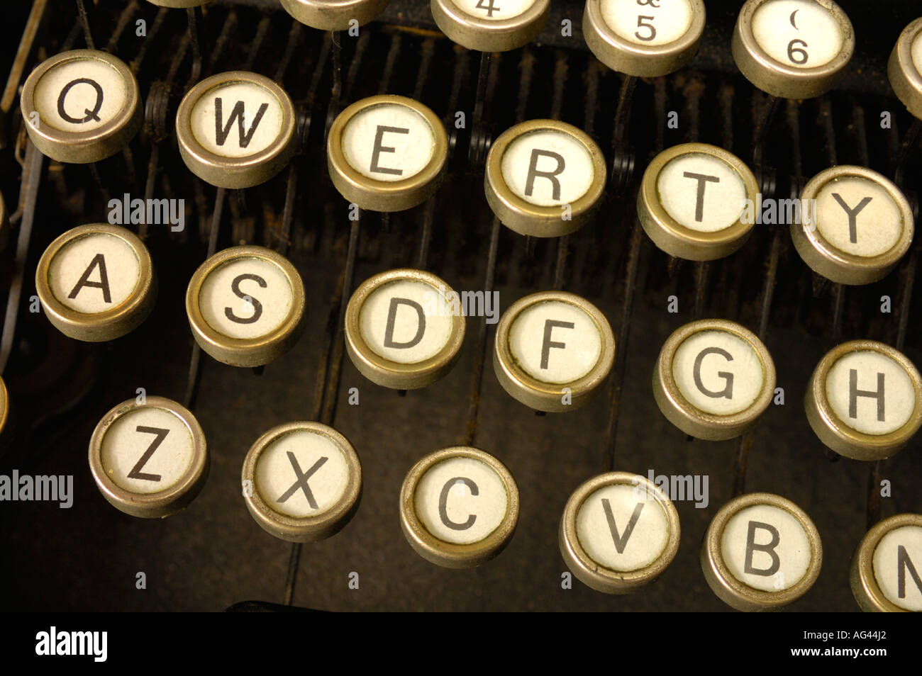 Standard keyboard hi-res stock photography and images - Alamy