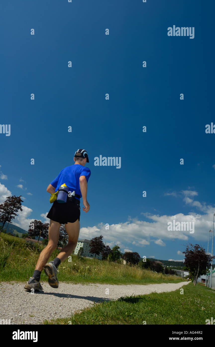Runners competing race sweat hi-res stock photography and images - Alamy