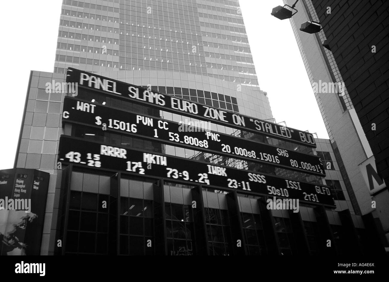 Stock exchange ticker building Black and White Stock Photos & Images ...