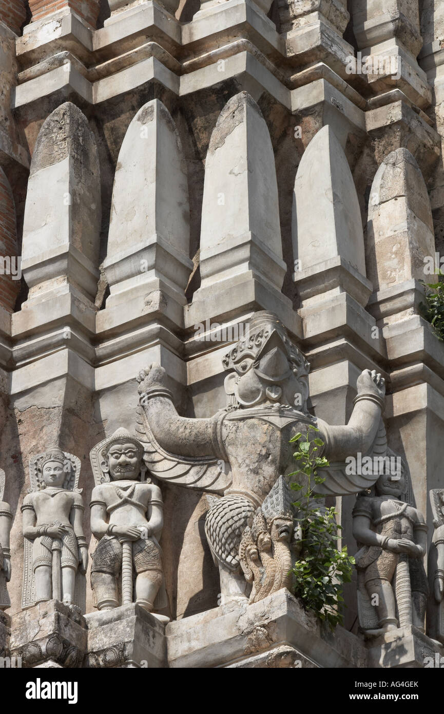 Prang, Ayutthaya historical park Stock Photo - Alamy