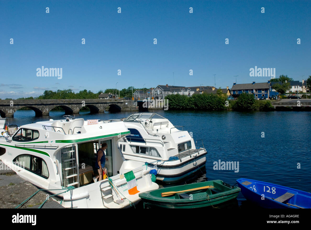 Roosky ireland hi-res stock photography and images - Alamy