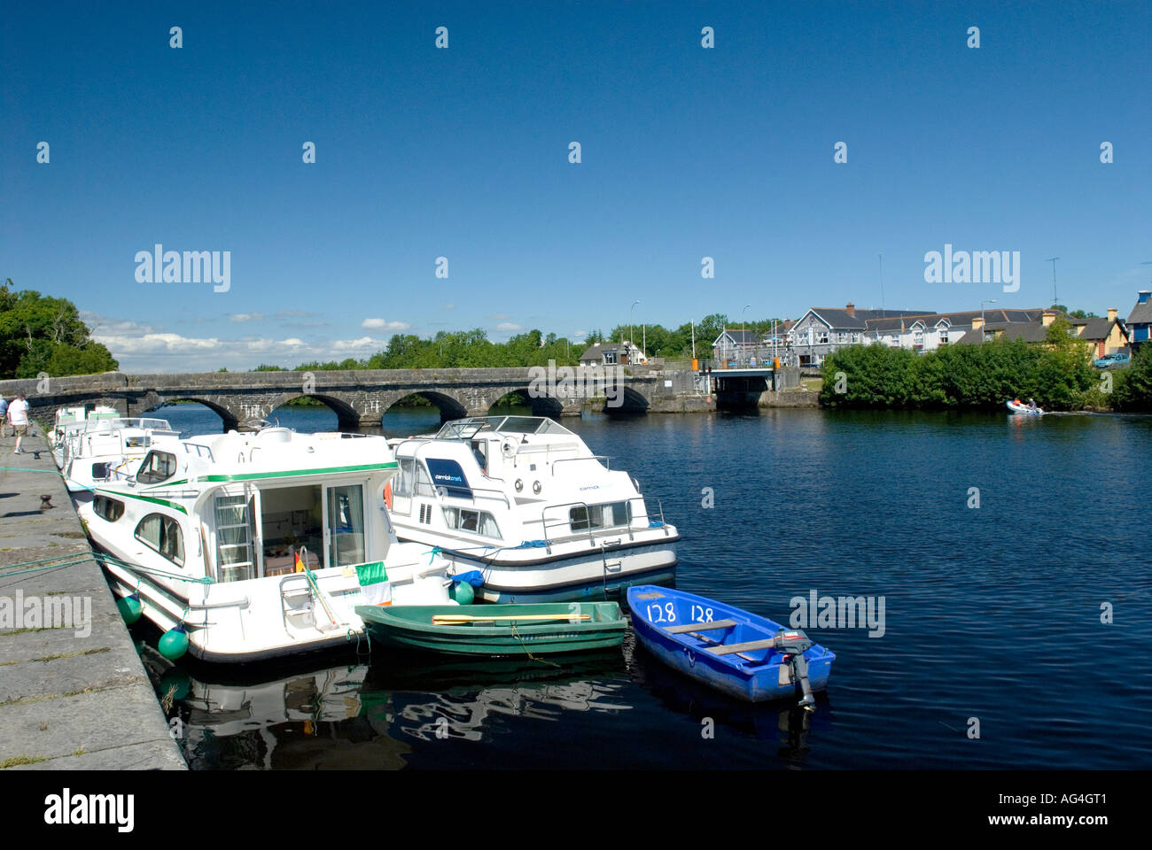 Roosky ireland hi-res stock photography and images - Alamy