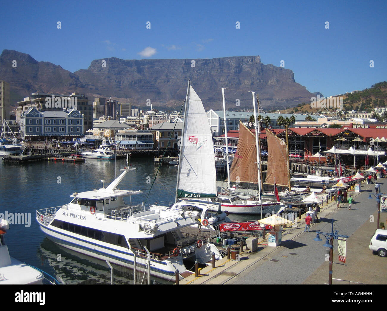 Cape Town harbour South Africa Stock Photo - Alamy