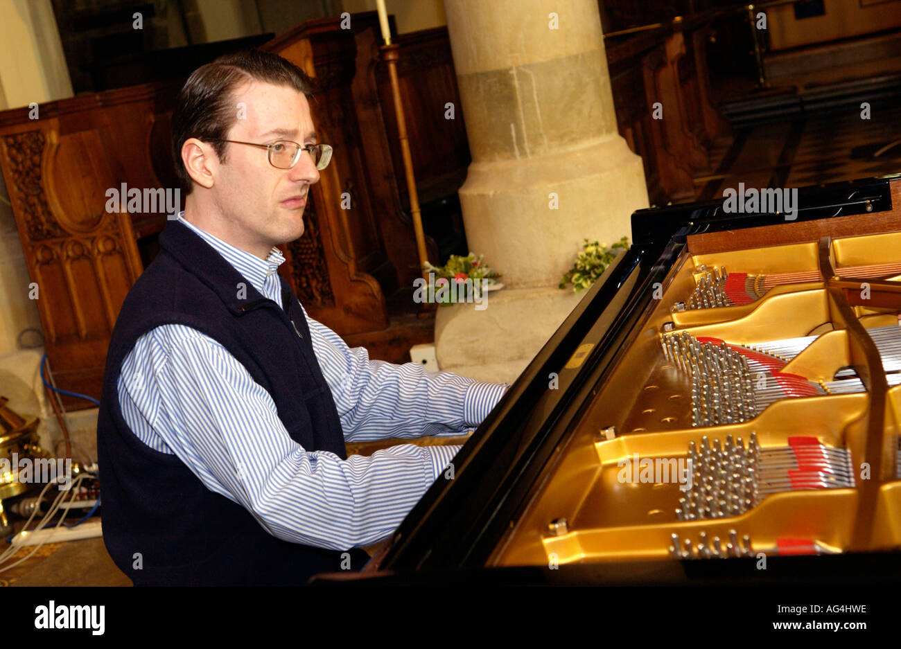 Welsh pianist hi-res stock photography and images - Alamy
