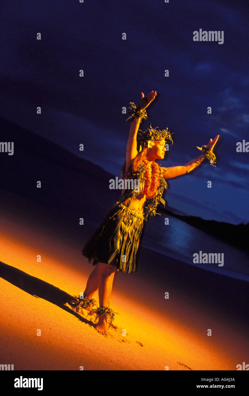 Hula moon hi-res stock photography and images - Alamy