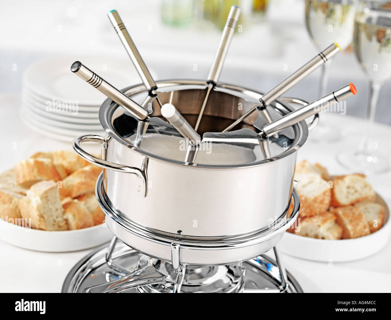 Fondue equipment hi-res stock photography and images - Alamy