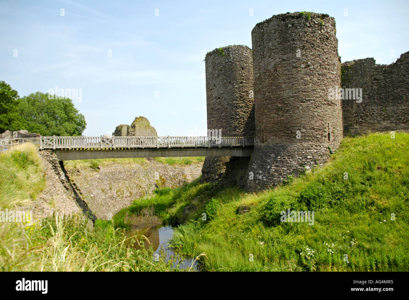 Water filled moat surrounding inner ward of White Castle originally a ...