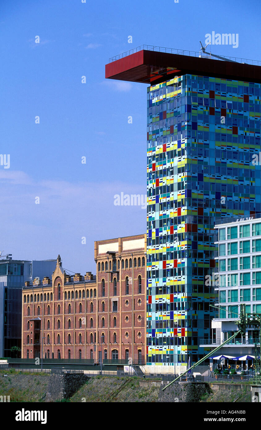 William alsop hi-res stock photography and images - Alamy