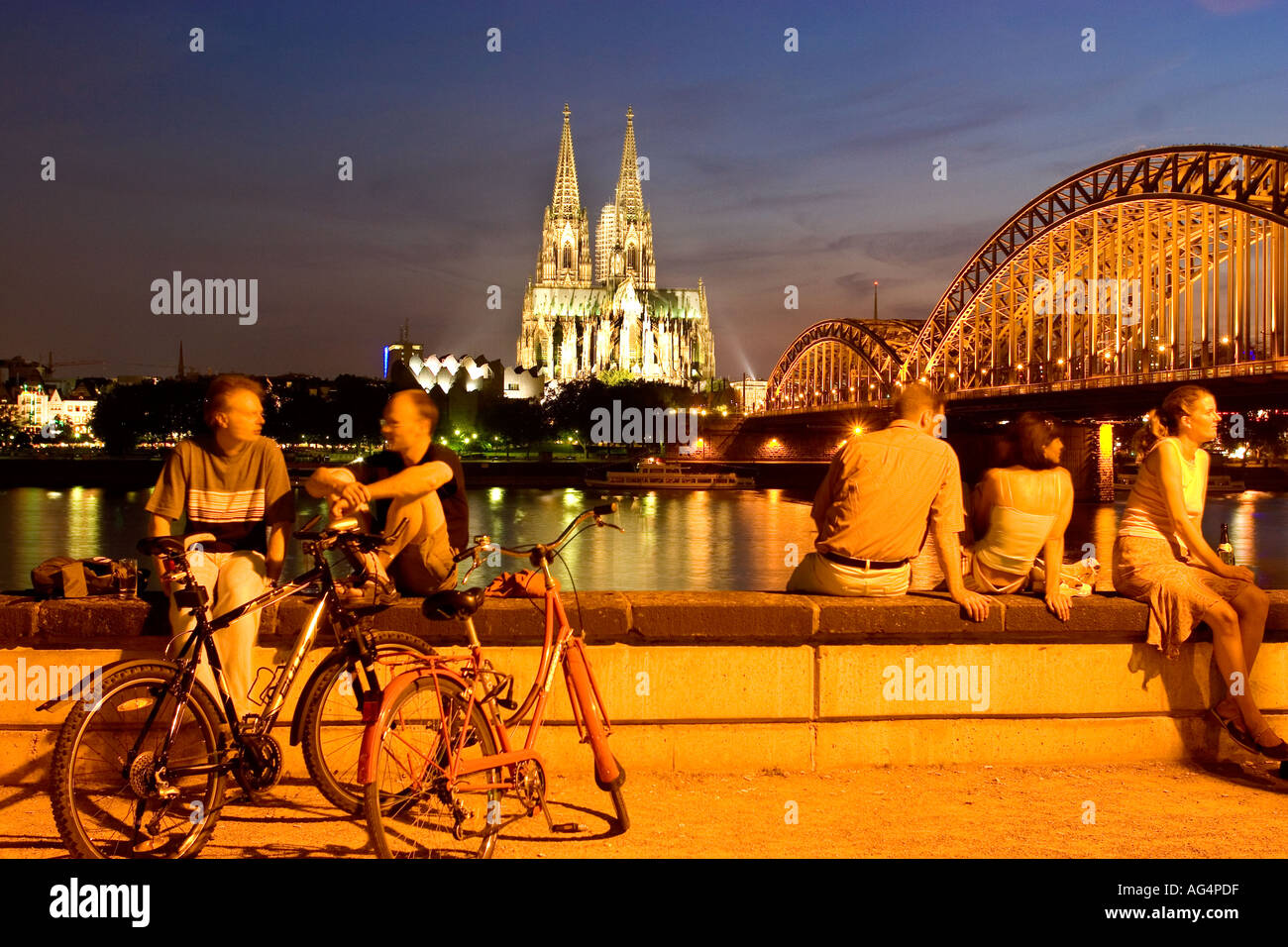 Cologne people hi-res stock photography and images - Alamy