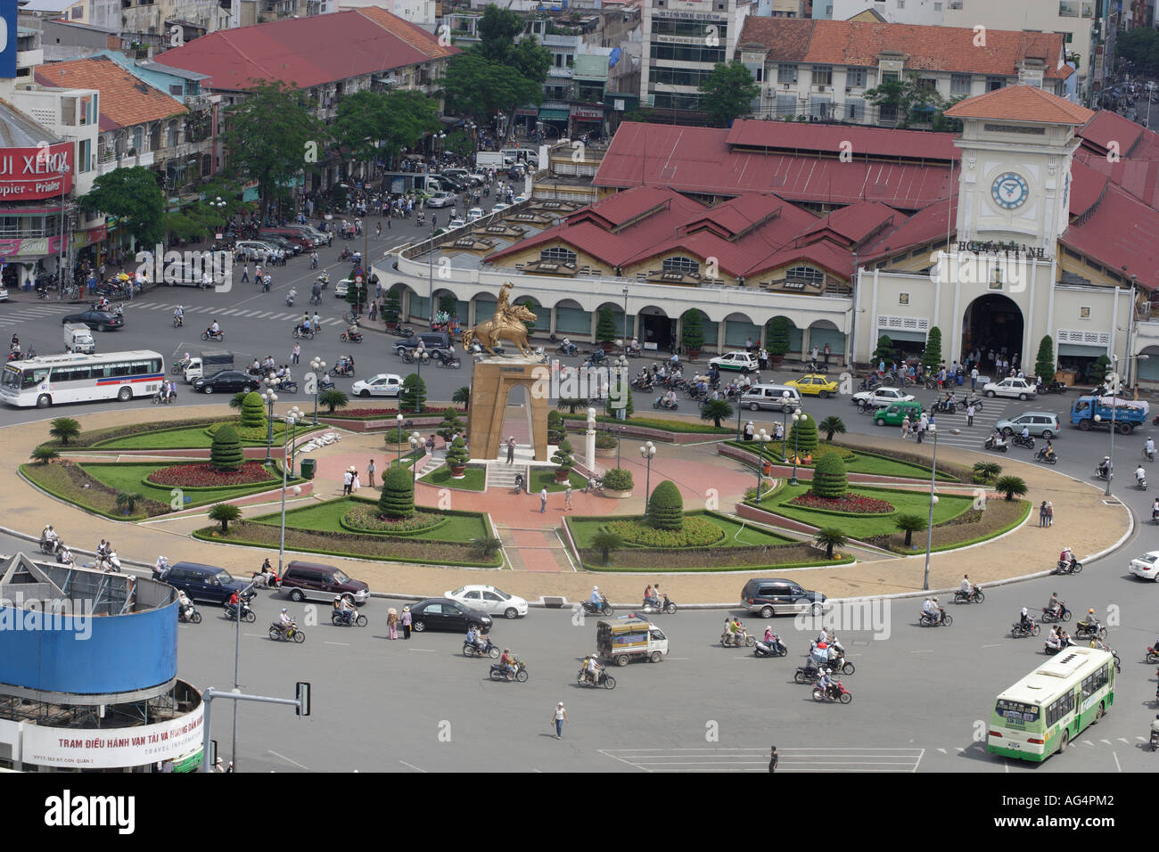 Roundabout traffic in Ho Chi Minh city Saigon Stock Photo - Alamy