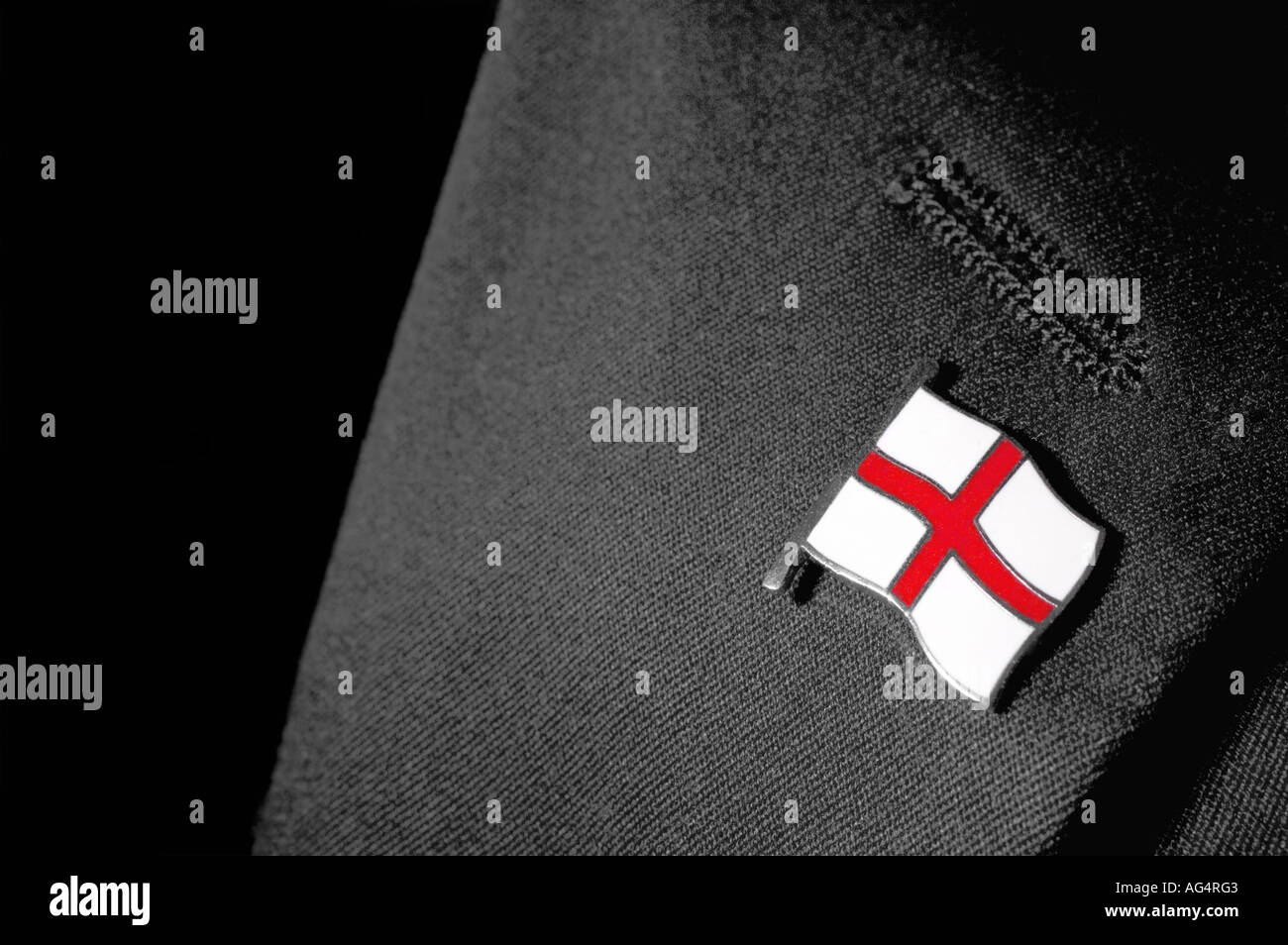Enamel pin badge of the English flag on lapel Stock Photo - Alamy