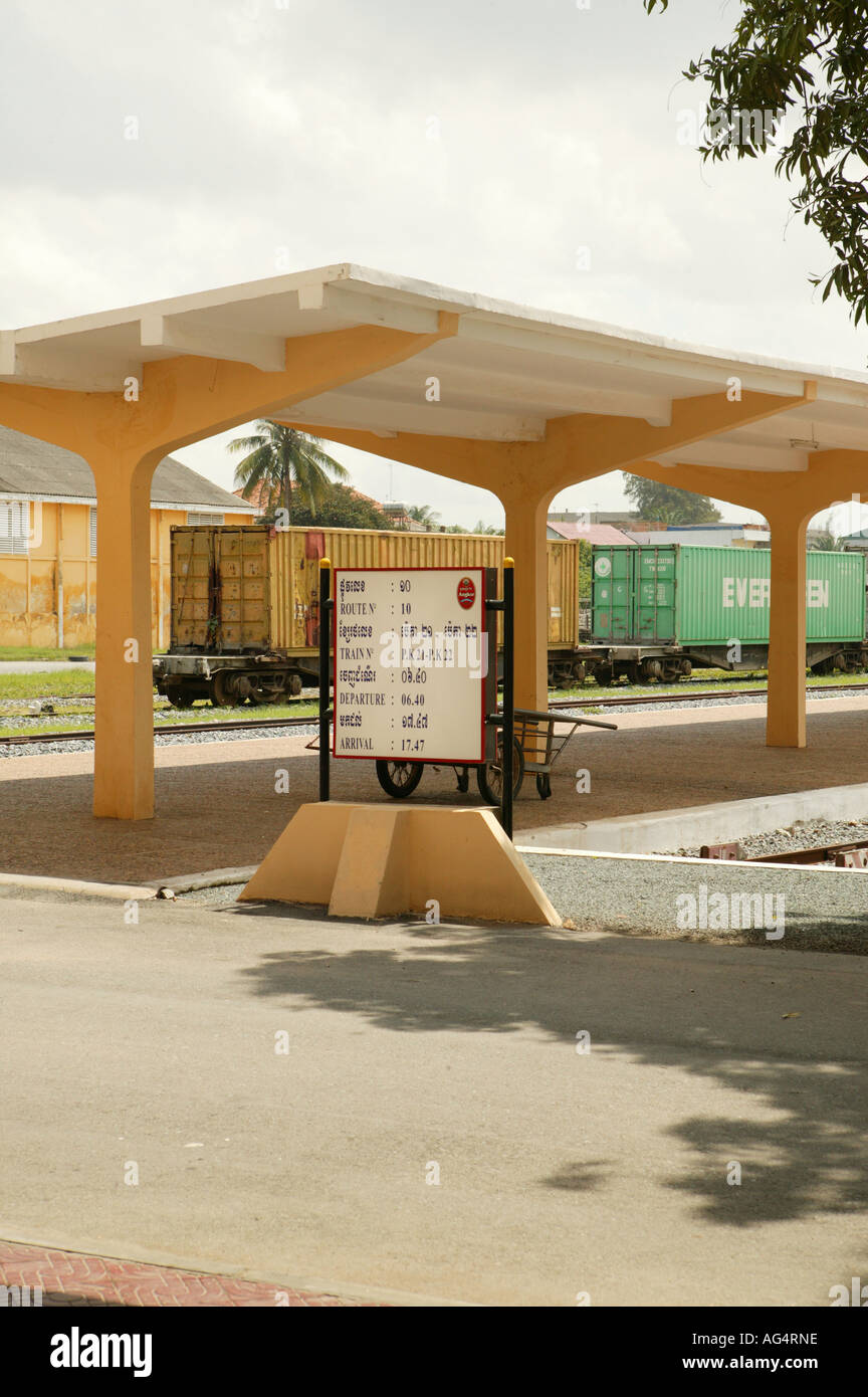 Station railway, Camboya, Cambodia, transport, train, freight train ...