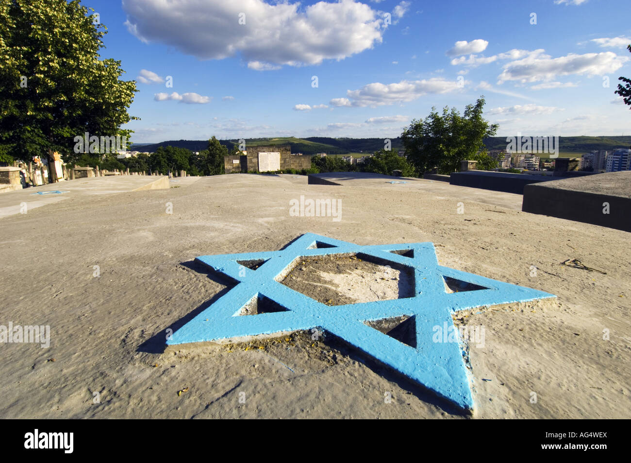 Moldavia, Iasi, Jewish Cemetery Stock Photo - Alamy