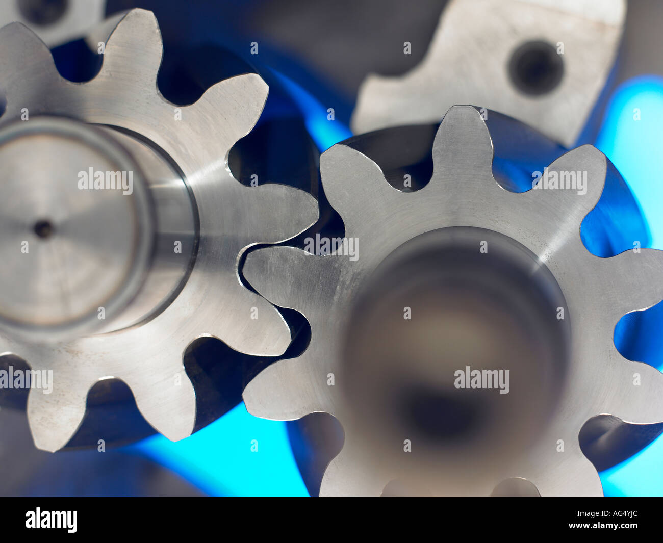 Moving parts hi-res stock photography and images - Alamy