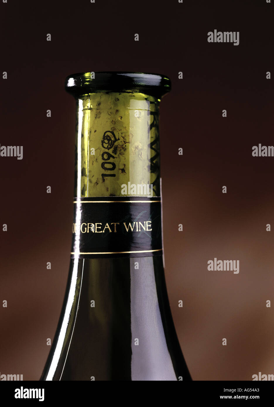 south African wine bottle neck close up Stock Photo - Alamy