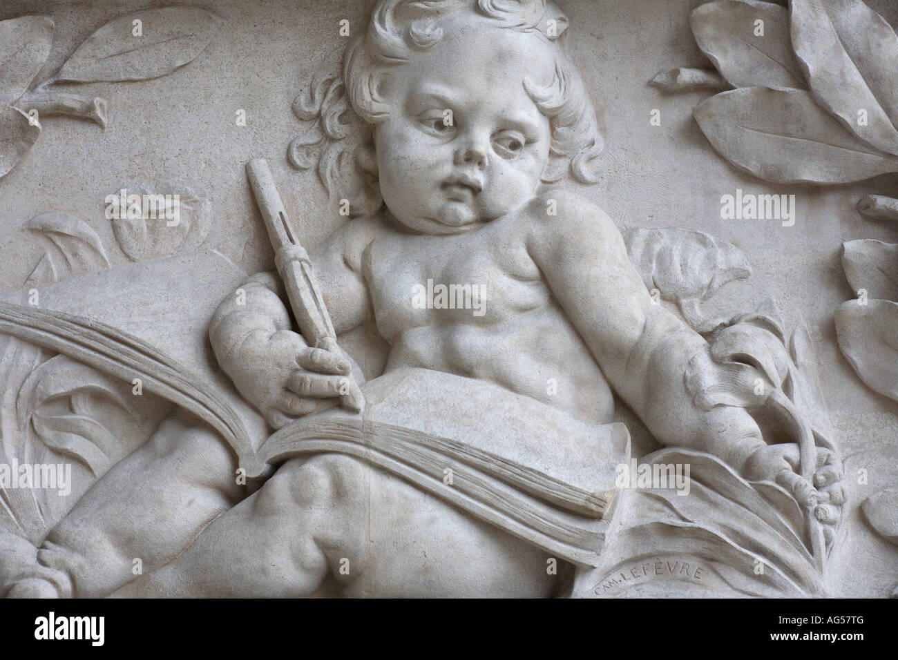 Relief at entrance to Grand Palais Paris France Stock Photo - Alamy