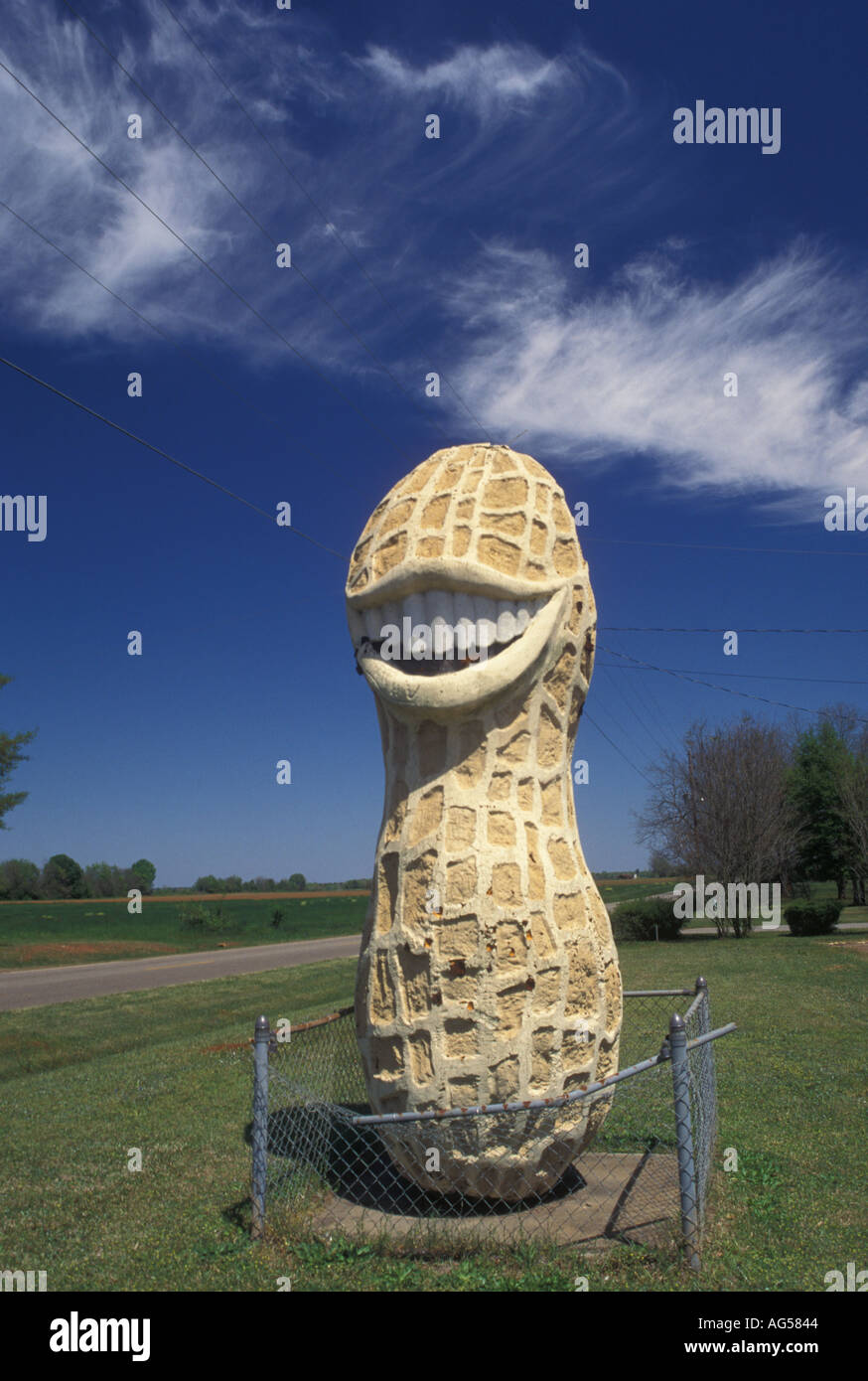 Jimmy carter plains georgia peanut hi-res stock photography and images ...