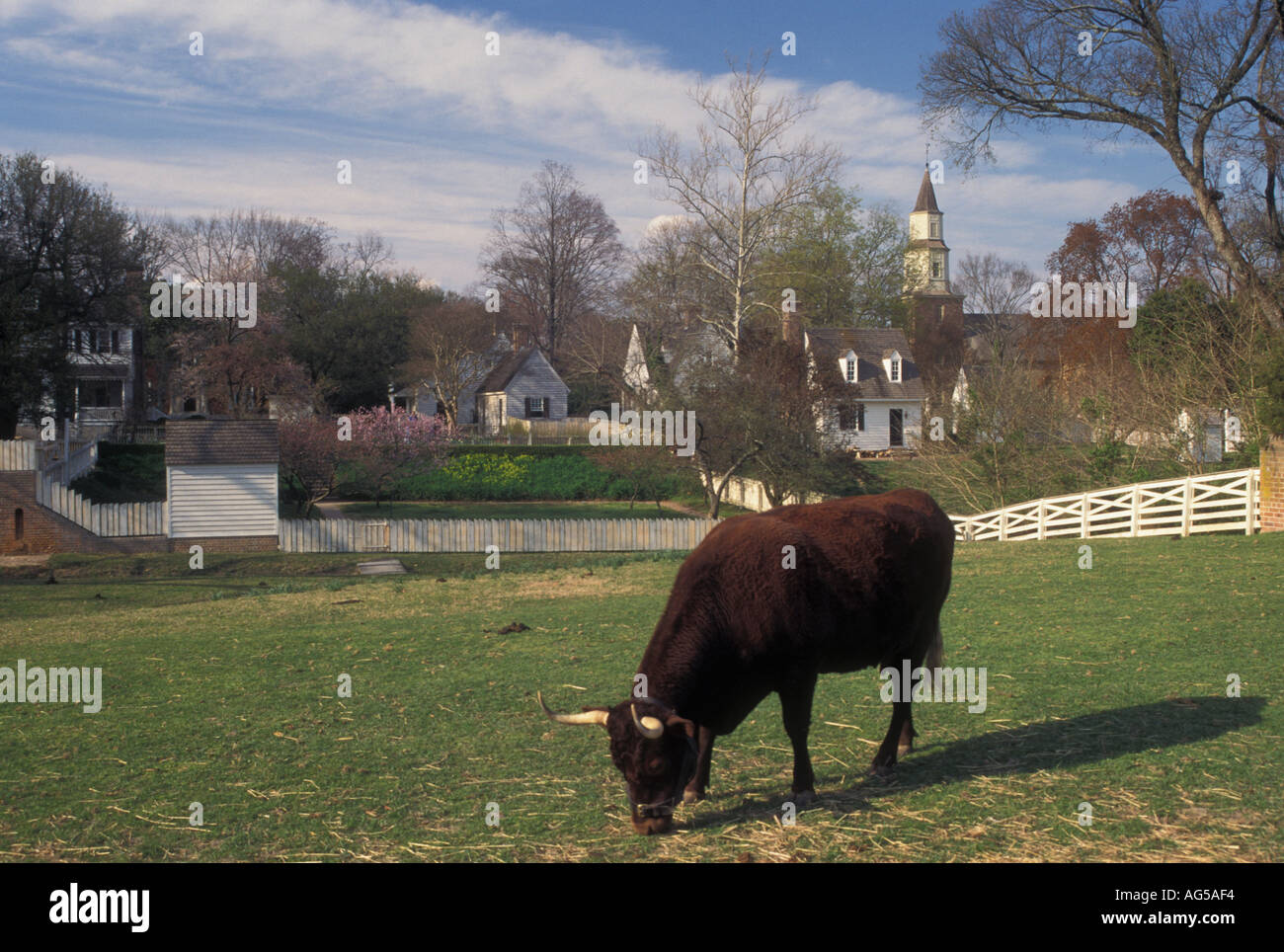 National colonial farm museum hi-res stock photography and images - Alamy