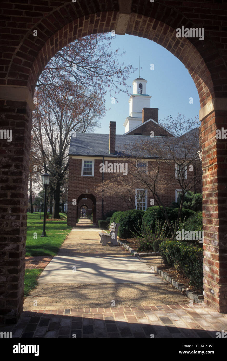 Fairfax courthouse hi-res stock photography and images - Alamy