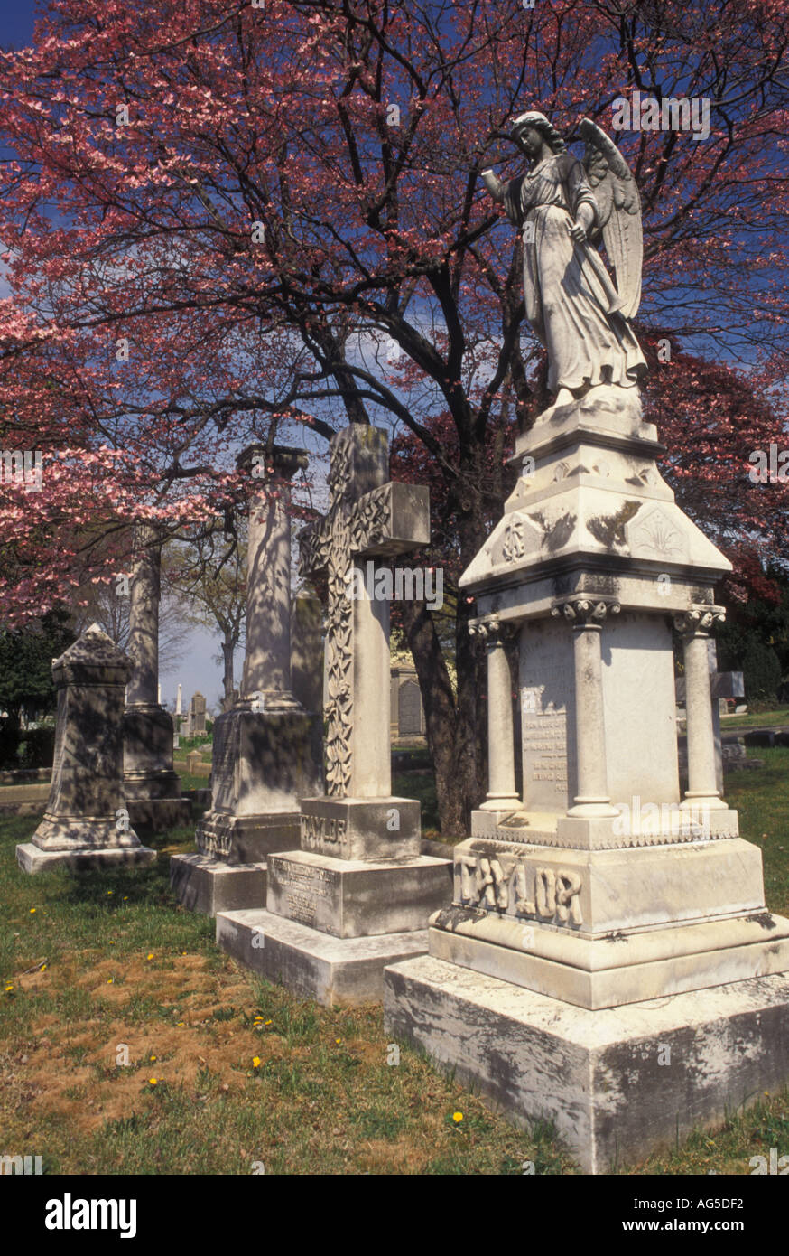 Va cemetery hi-res stock photography and images - Alamy