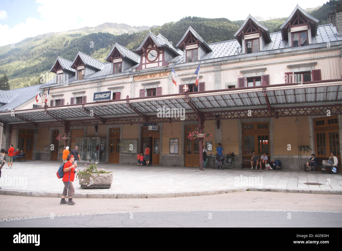Chamonix Mont Blanc Railway Station Stock Photo - Alamy