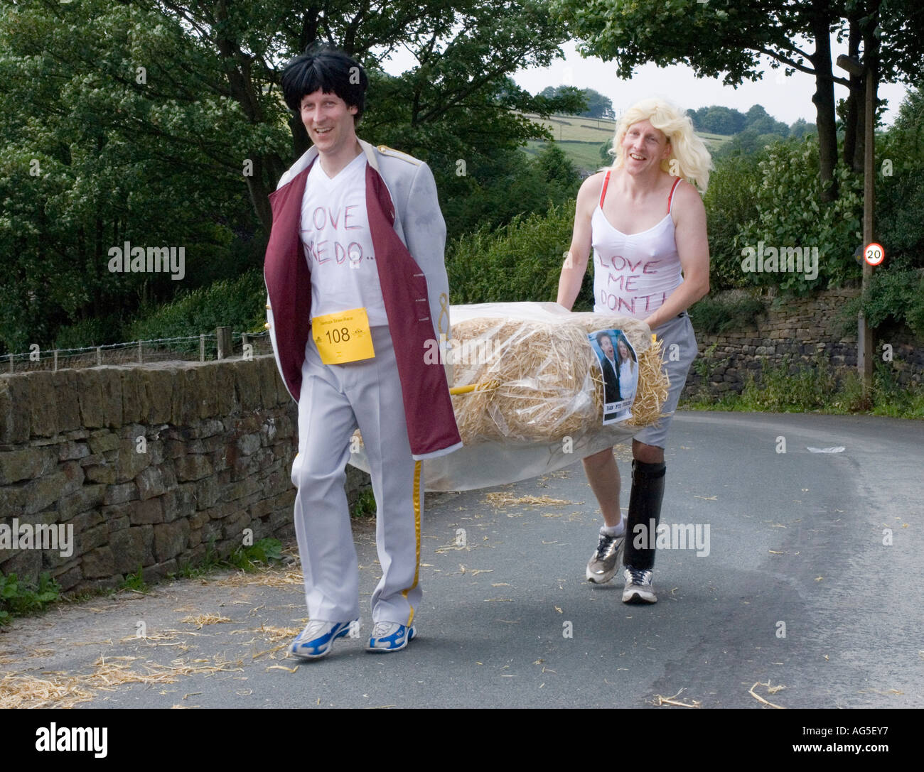 Oxenhope straw race hi-res stock photography and images - Alamy