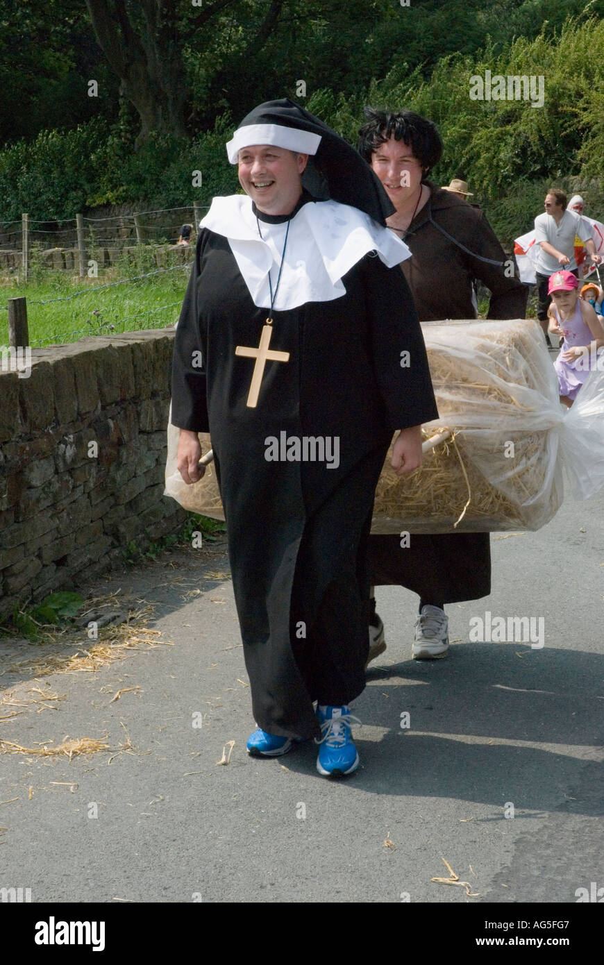 Oxenhope straw race hi-res stock photography and images - Alamy