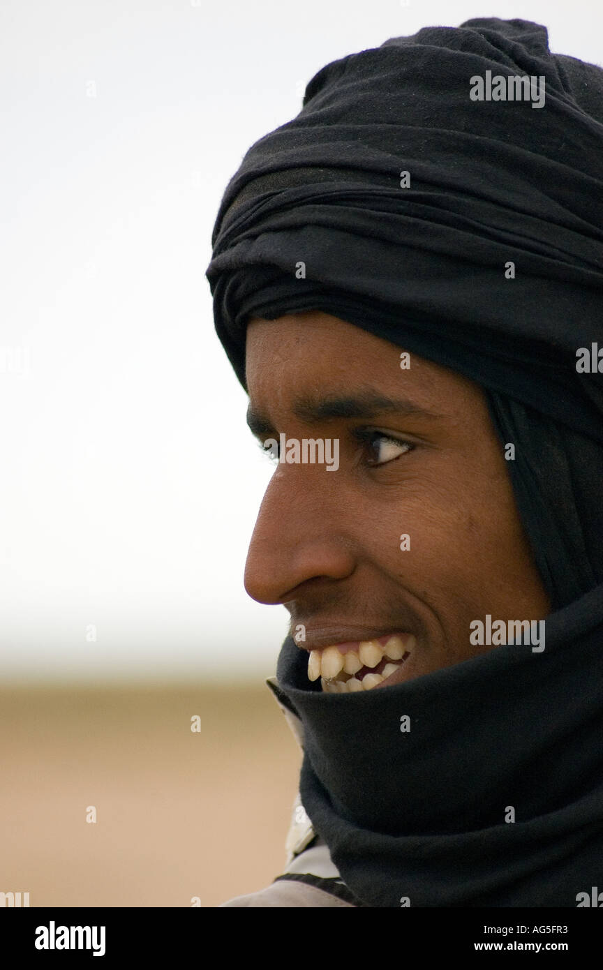 Mauritanian Tuareg nomad in the Sahara Stock Photo - Alamy