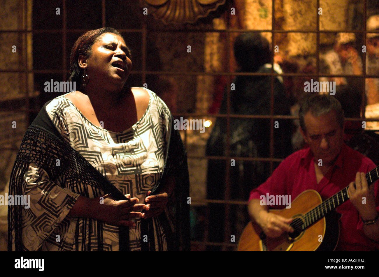 Fado singer lisbon hi-res stock photography and images - Alamy