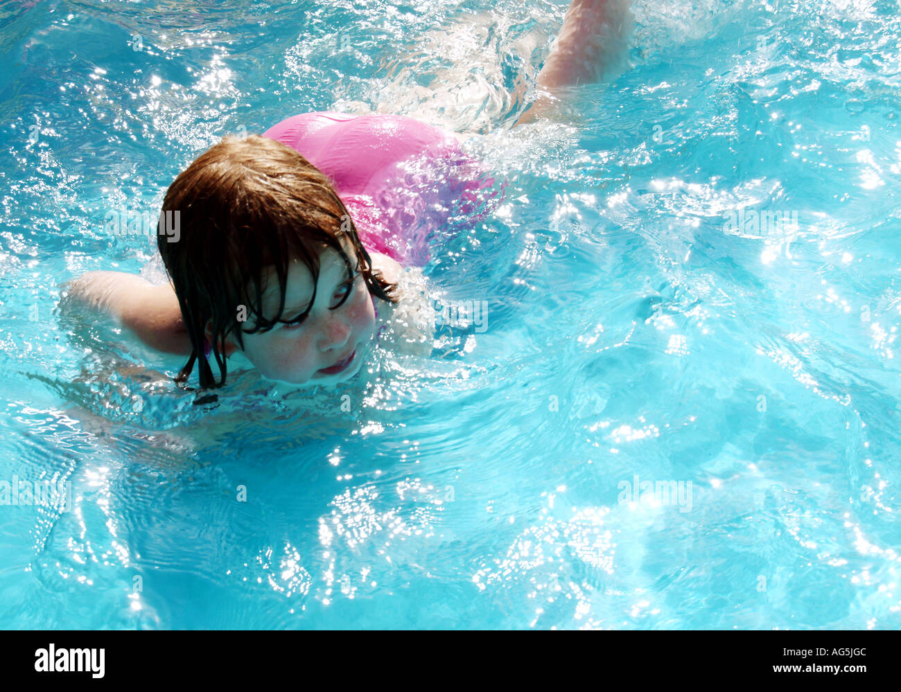 Pink paddling pool hi-res stock photography and images - Alamy