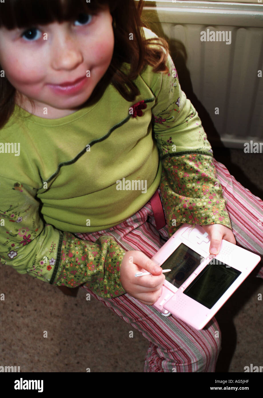 Nintendo ds games hi-res stock photography and images - Alamy