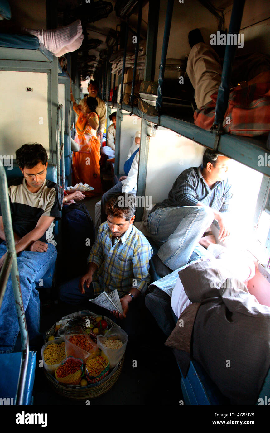 Train compartment hi-res stock photography and images - Alamy