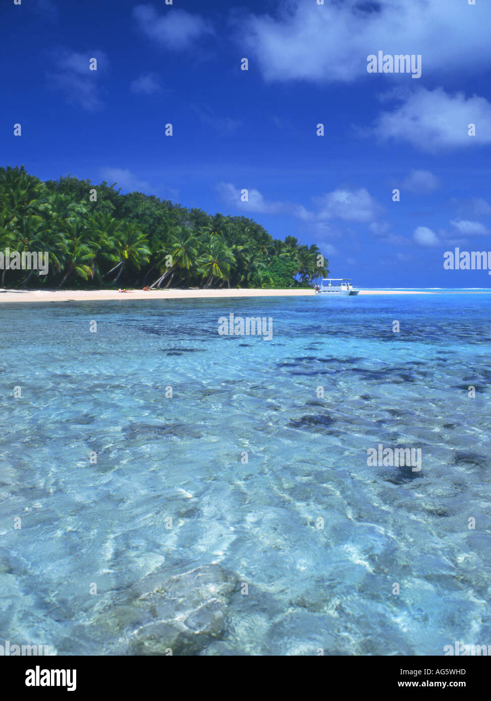 COOK ISLANDS. Aitutaki Islands. Moturakau Island and seascape Stock ...