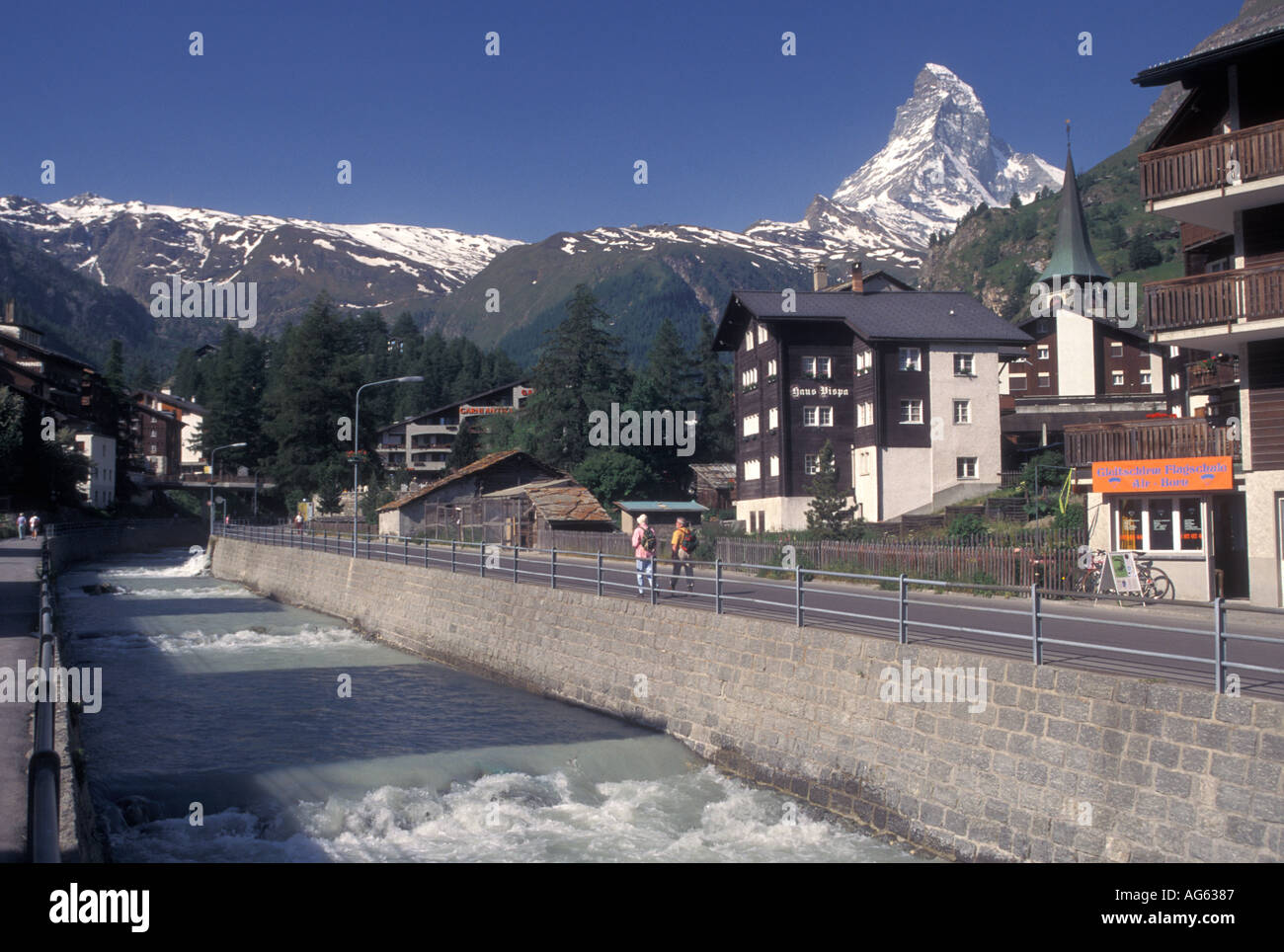 Zermatt town matterhorn river hi-res stock photography and images - Alamy