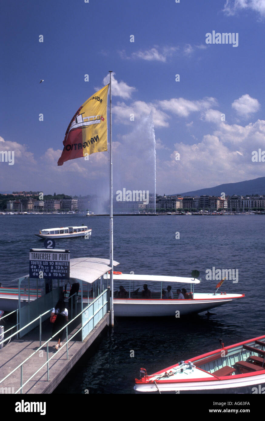 Water taxi on lake geneva hi-res stock photography and images - Alamy