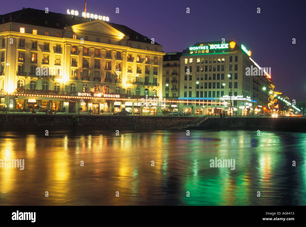 Rhone river downtown geneva night hi-res stock photography and images ...