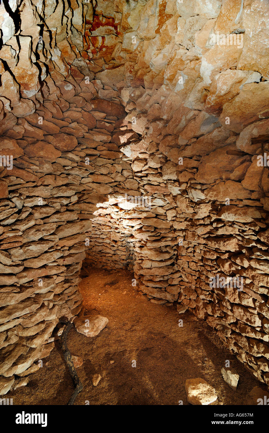 Shelter of the Capona Stock Photo - Alamy