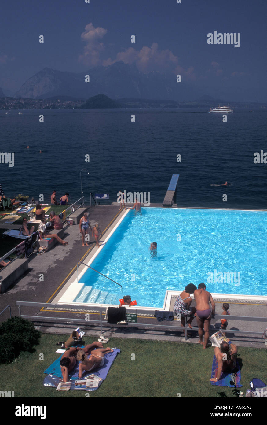 AJ16468, Switzerland, Lake Thun, Thunersee, Berne, Bern Stock Photo - Alamy